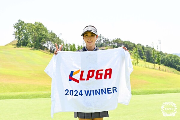 [KLPGA 2024 SBS골프 챔피언스 투어 with 이지스카이 CC 2차전] 홍진주, 2개 대회 연속 우승!